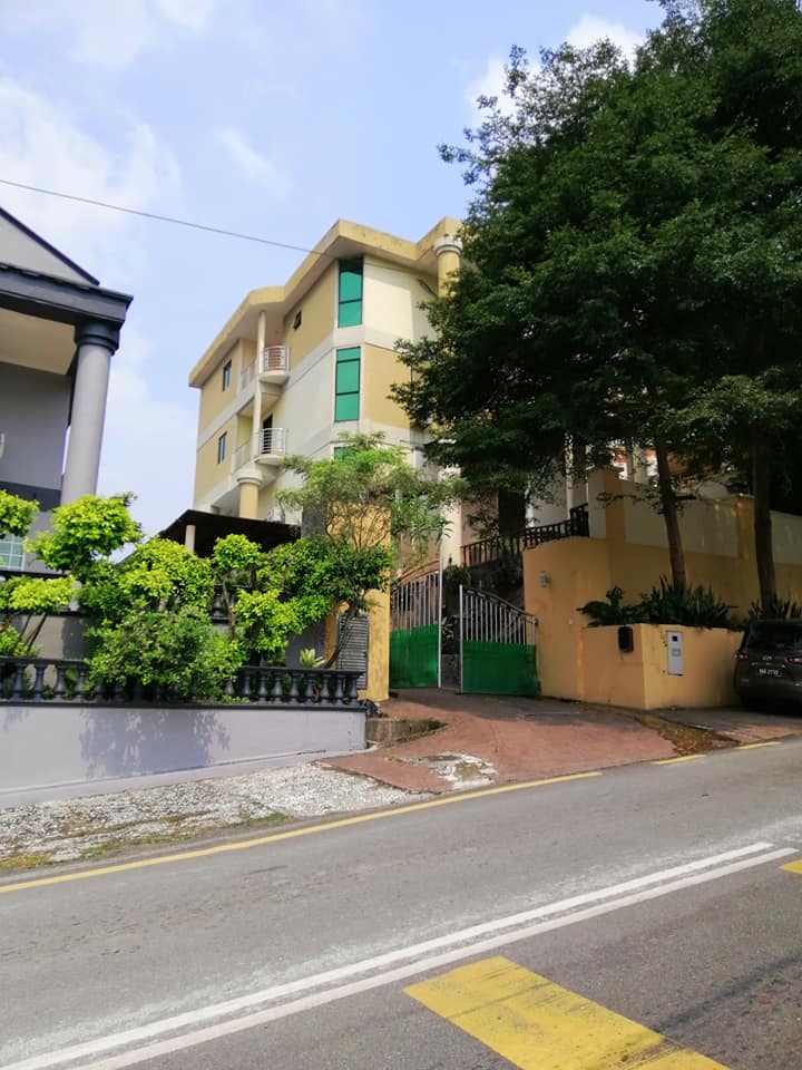 Virtuous Confinement Sanctuary - Twiddle Steps